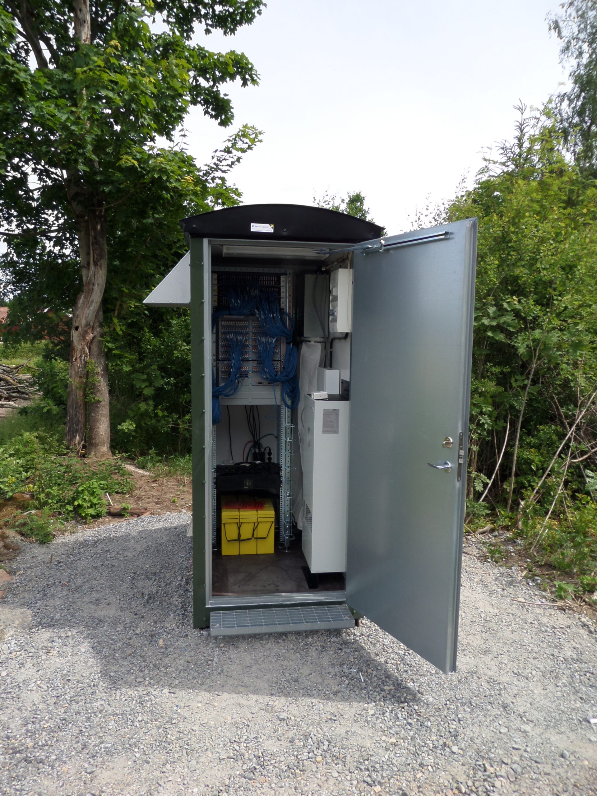 Technology booths for infrastructure & fiber | RM Mechatronics